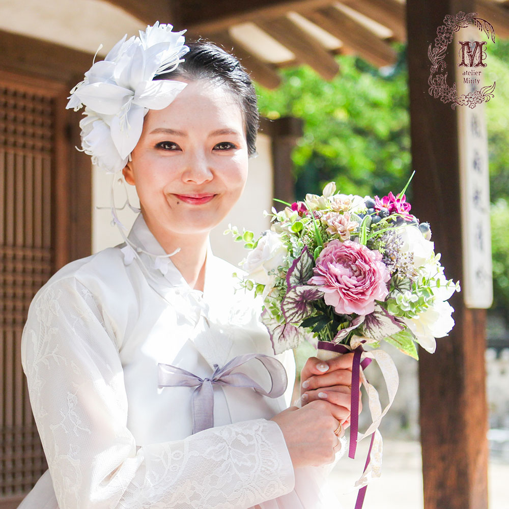 アーティフィシャルフラワーのウェディングブーケ | atelier Minty